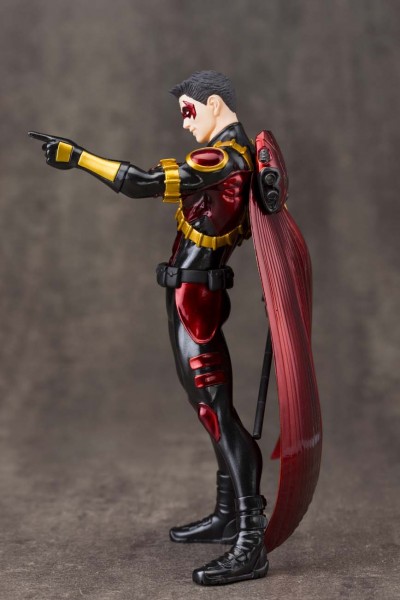 Red Robin Joins the Bat Family as the Newest DC Comics ArtFX+ Statue